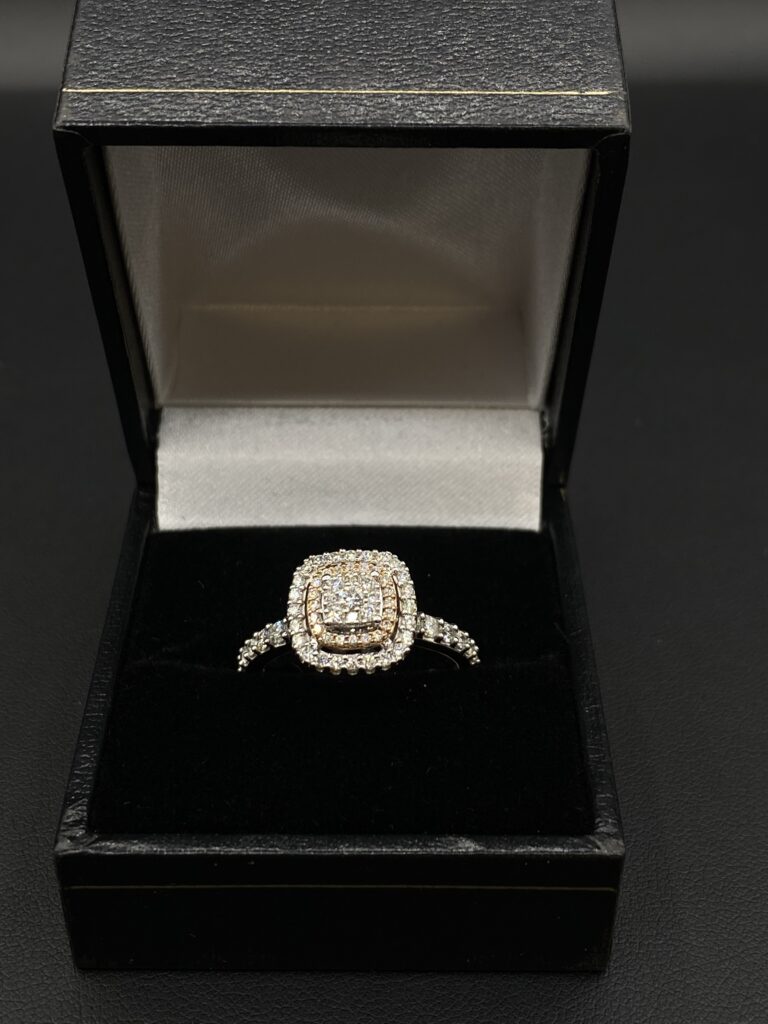 10k square shaped diamond ring set - Tamayo's Jewelry